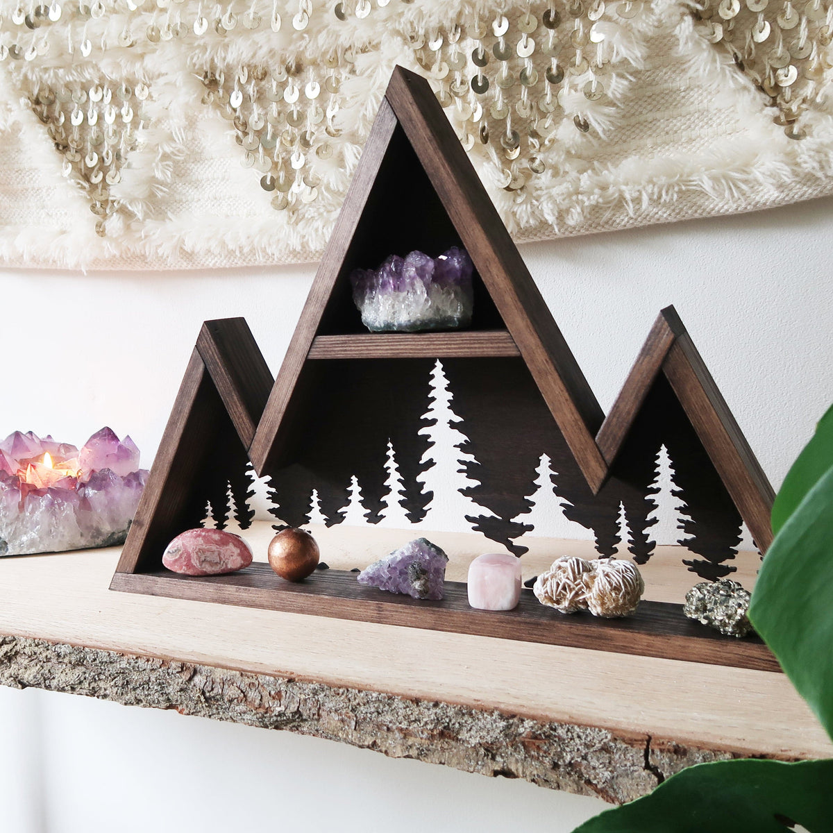 Geometric triangle shelf, forest display shelf – Coppermoon